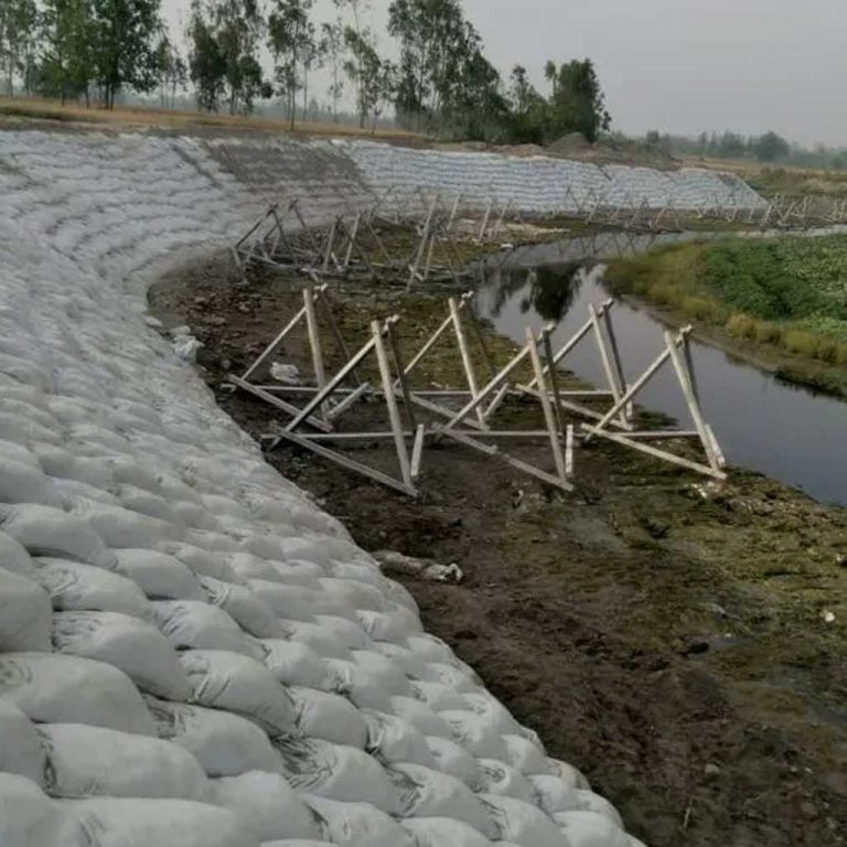 Jual Geobag, Sandbag Harga Supplier CV. Mutu Utama Geoteknik